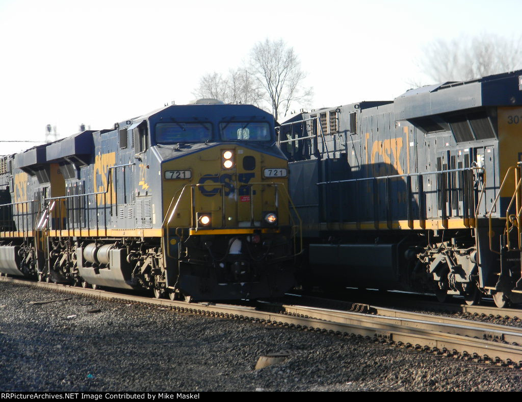 CSX 721